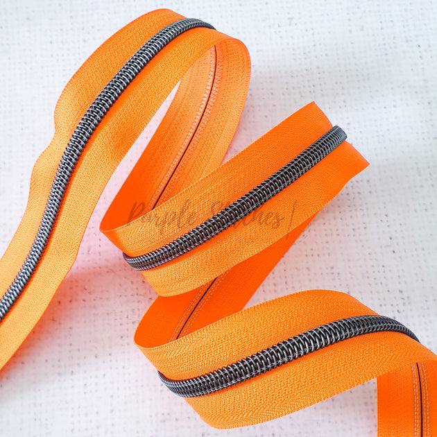 Continuous Zipper Tape by the Metre – Size 5 Nylon Zips for Bags ...